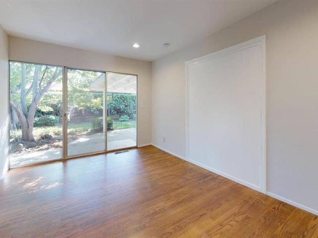 1 BR in Mountain View