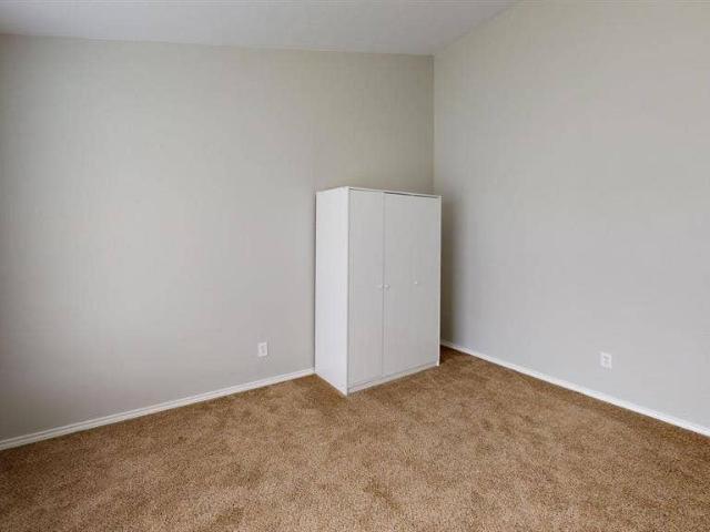 1 BR in Arlington