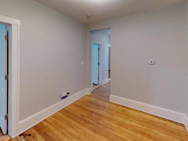1 BR in Boston