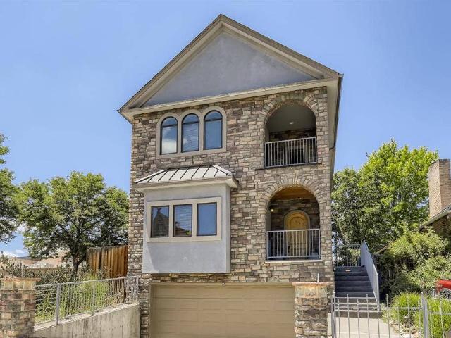 1 BR in Denver
