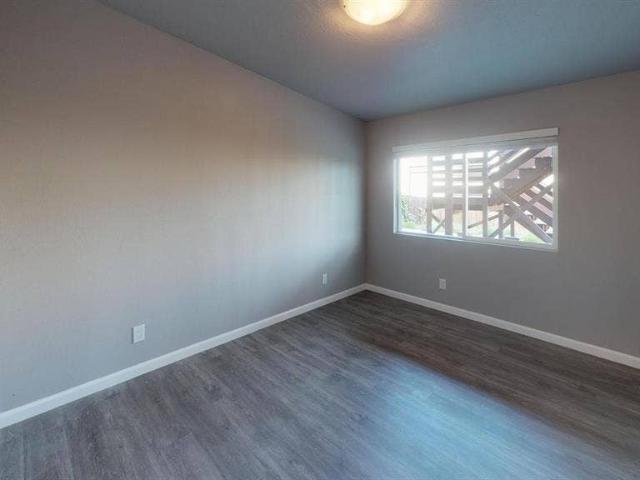 1 BR in East Palo Alto
