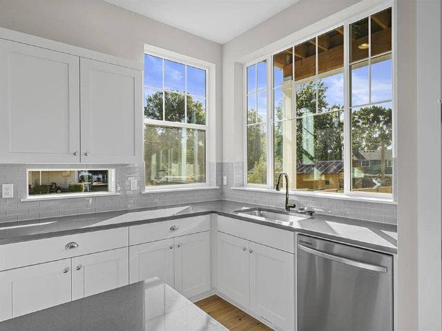 1 BR in Hillsboro