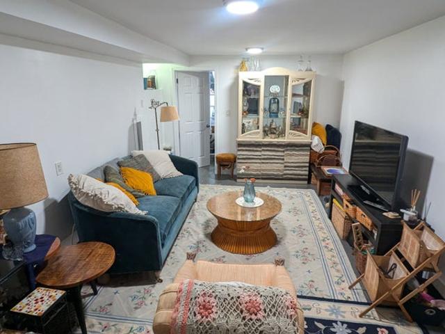 1 BR in Large 2BR near 15th st F/G & Prospect Park