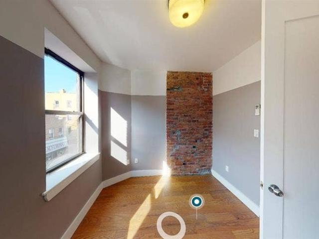 1 BR in Long Island City