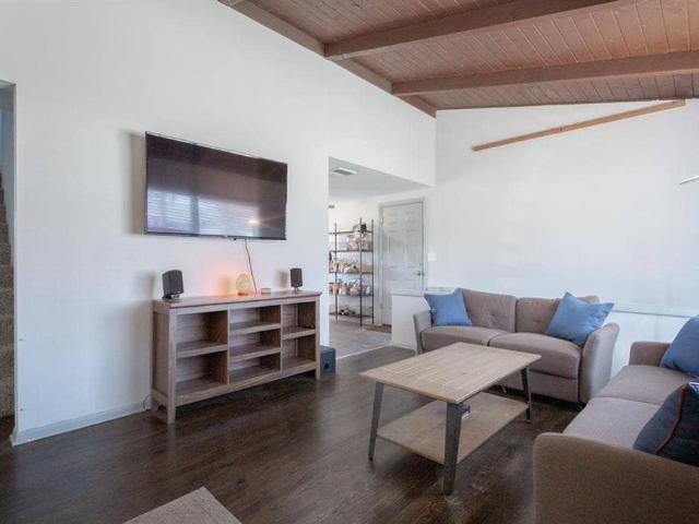 1 BR in Prairie Village