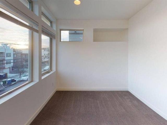 1 BR in Seattle