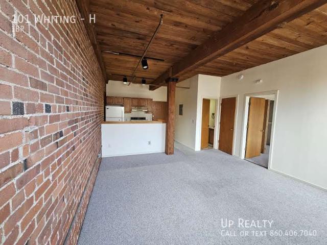 1 BR, 0 BA Apartment 101 Whiting, Winsted, CT 06098