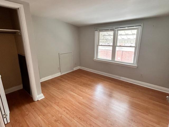 1 BR, 0 BA Apartment 32 Broadway Ave, Hamilton, ON L8S 2X2