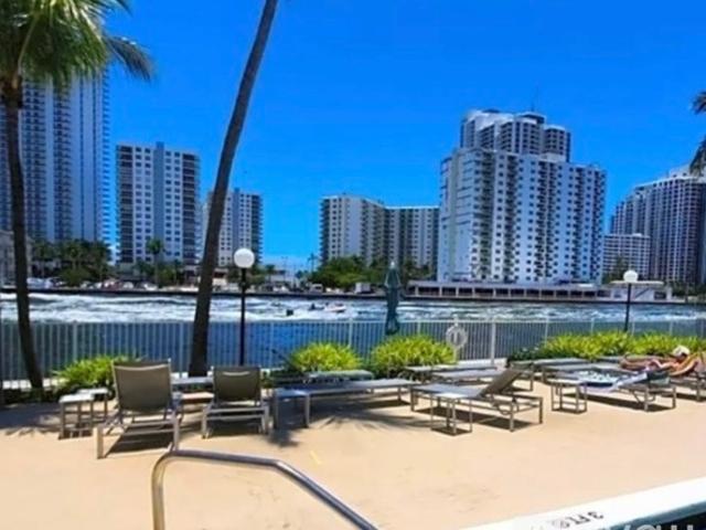 1 BR, 1.5 BA Apartment 1000 Parkview Dr, Unit 624, Hallandale Beach, FL 33009