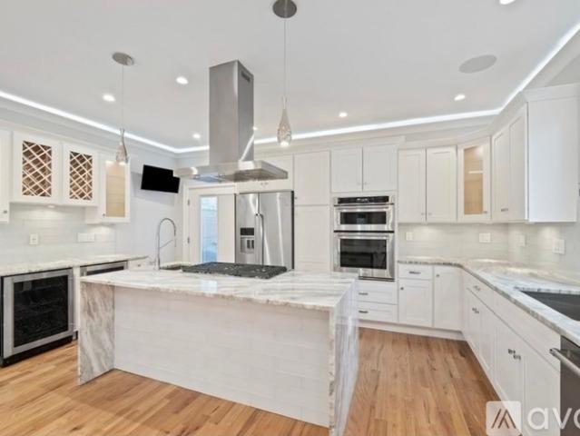 1 BR, 1.5 BA Apartment 101 Rosseter Street, Boston, MA 02121