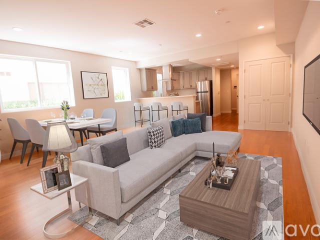 1 BR, 1.5 BA Apartment 1452 S Bedford St, Unit 101, Los Angeles, CA 90035