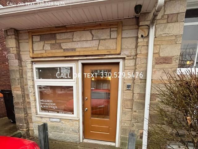 1 BR, 1.5 BA Apartment 15 S. Highland Ave, Akron, OH 44303