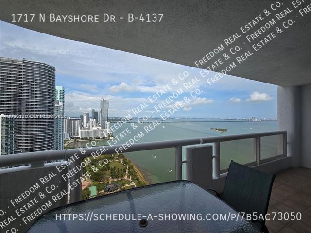 1 BR, 1.5 BA Apartment 1717 N Bayshore Dr, Miami, FL 33132