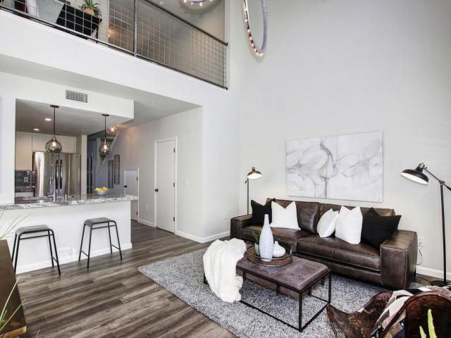 1 BR, 1.5 BA Apartment 1900 O St Unit 1 7, Sacramento, CA 95811