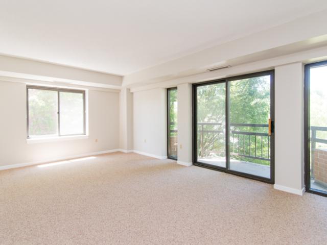 1 BR, 1.5 BA Apartment 2111 Wisconsin Ave NW, Washington, DC 20007