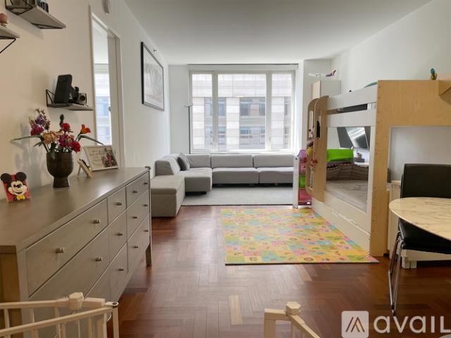 1 BR, 1.5 BA Apartment 220 Riverside Boulevard, Unit 3G, New York, NY 10069