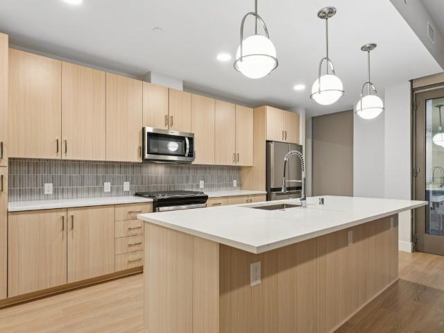 1 BR, 1.5 BA Apartment 277 Promenade Place Unit 461, Las Vegas, NV 89101