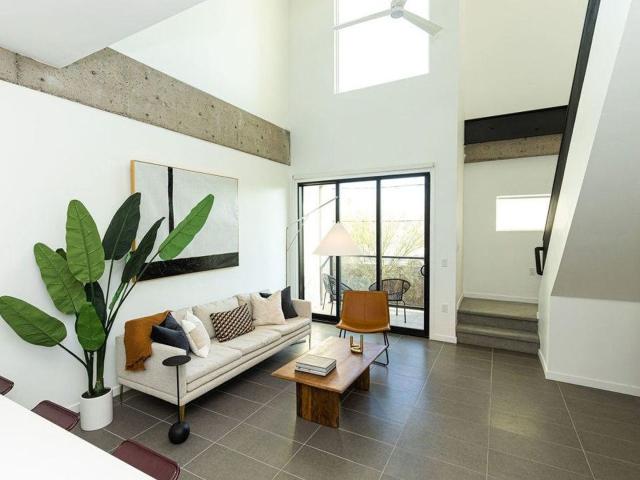 1 BR, 1.5 BA Apartment 2722 North 7th Street Unit 1 bed, 1.5 baths, $1749, Phoenix, AZ 85006