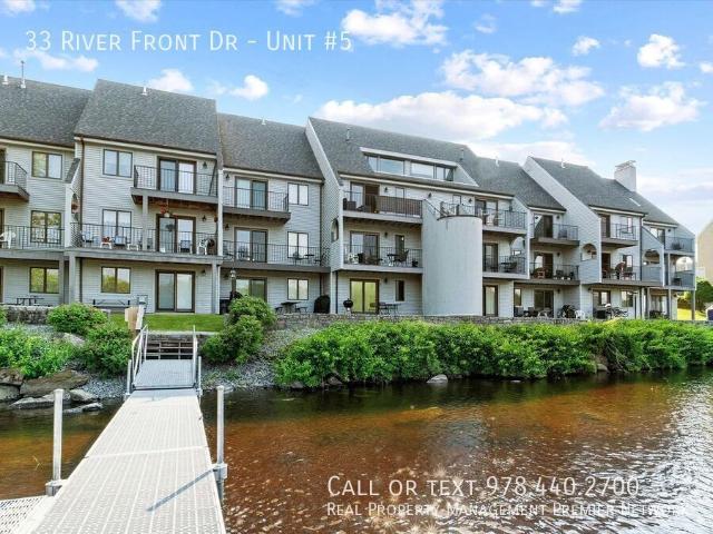 1 BR, 1.5 BA Apartment 33 River Front Dr, Manchester, NH 03102
