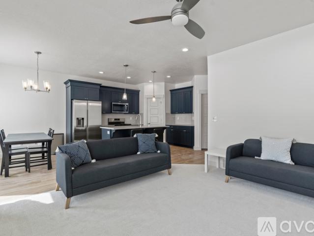 1 BR, 1.5 BA Apartment 4116 W 1530 N, Unit North regular room, Lehi, UT 84043