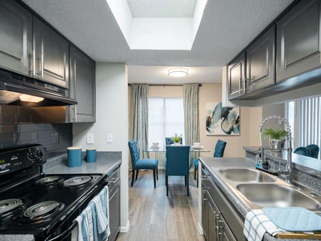 1 BR, 1.5 BA Apartment 5622 Evers Road Unit 2403, San Antonio, TX 78238