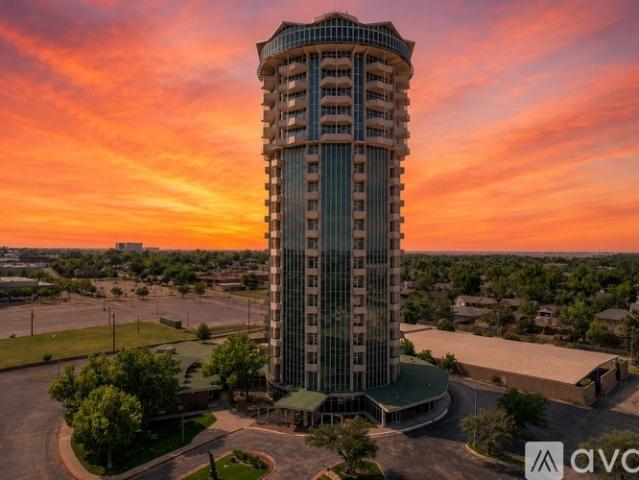 1 BR, 1.5 BA Apartment 5900 Mosteller Drive, Unit Unit 133, Oklahoma City, OK 73112
