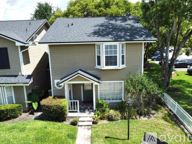 1 BR, 1.5 BA Apartment 6020 Scotchwood Glen, Unit 210, Orlando, FL 32822