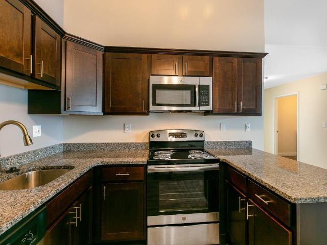 1 BR, 1.5 BA Apartment 63 Mansion Boulevard Unit 311B, Delmar, NY 12054