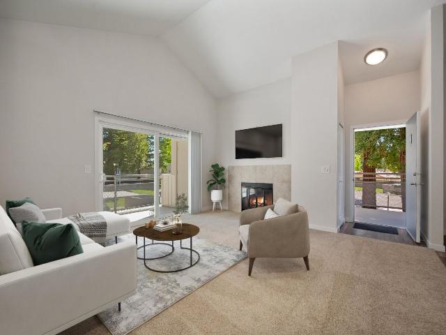1 BR, 1.5 BA Apartment 7556 Rush River Drive Unit 110, Sacramento, CA 95831