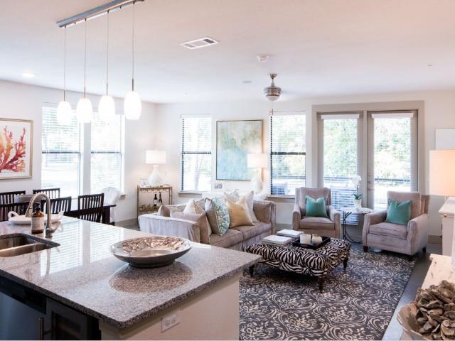 1 BR, 1.5 BA Apartment 7518 Eastern Ave Unit 105, Dallas, TX 75209