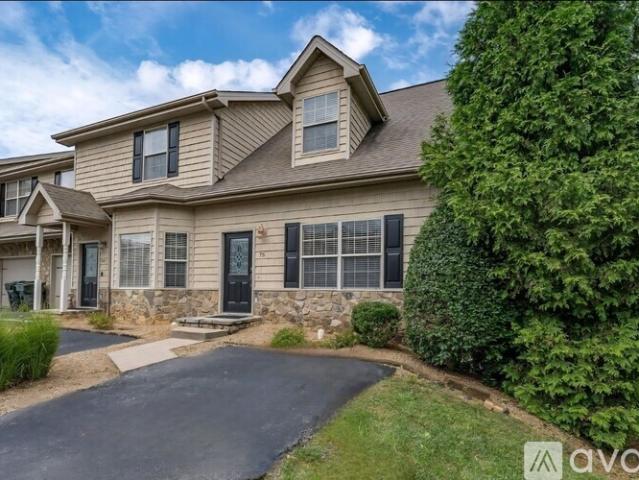1 BR, 1.5 BA Apartment 75 Stonebriar Ct, Unit 75, Johnson City, TN 37615