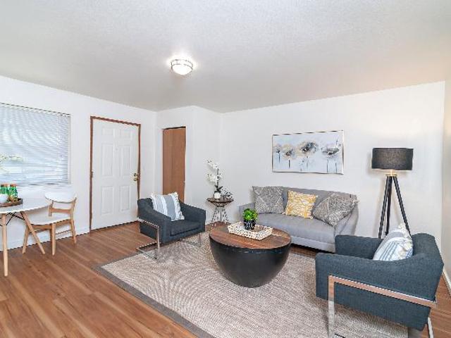 1 Br, 1 bath 501 E 18th Ave