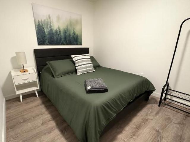 1 Br, 1 bath, Townhouse 3737 S Fraser St