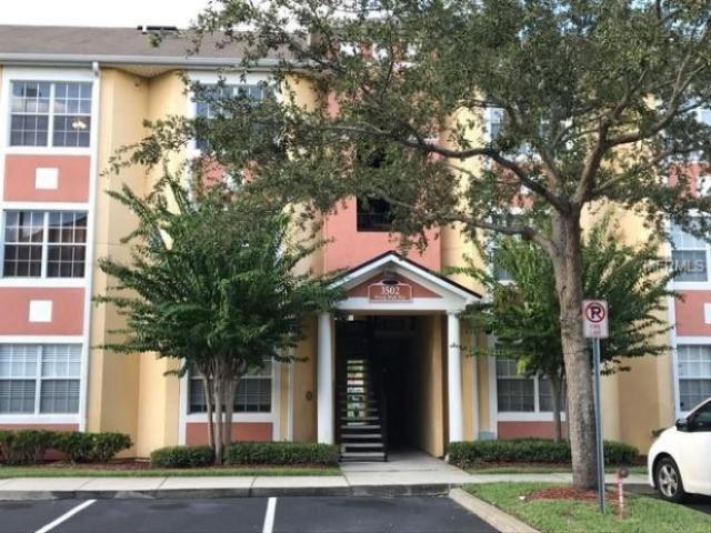 1 Br, 1 bath, Townhouse/Brownstone/RowHouse 10831 Windsor Walk Dr 1 210