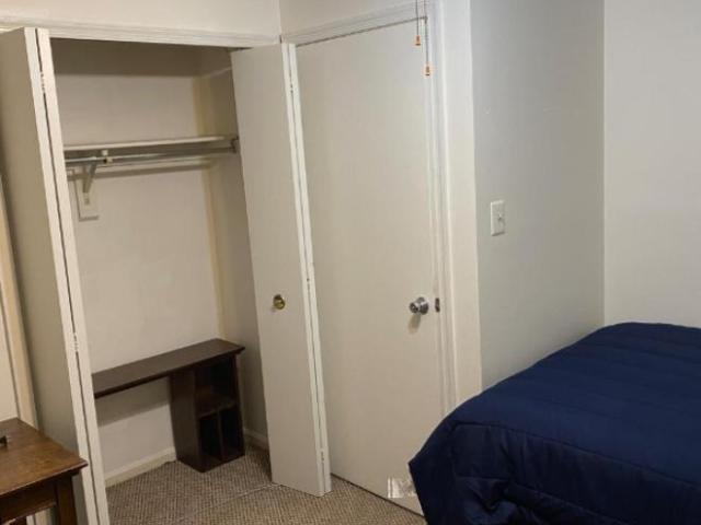 1 Br, 1 bath, Townhouse/Brownstone/RowHouse 11791 Carriage House Dr