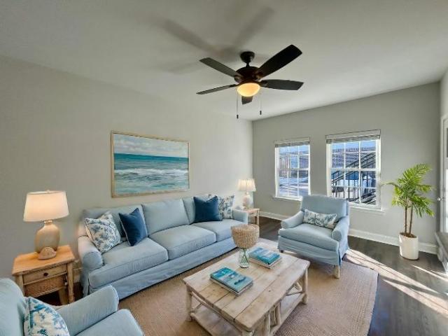 1 Br, 1 bath, Townhouse/Brownstone/RowHouse 130 Briarwood Road