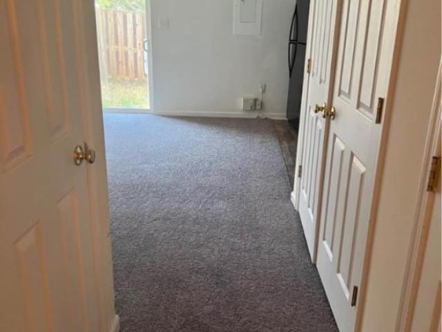 1 Br, 1 bath, Townhouse/Brownstone/RowHouse 14189 Hunters Run Way