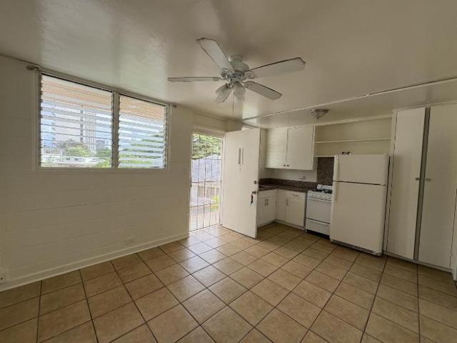 1 Br, 1 bath, Townhouse/Brownstone/RowHouse 1639 Piikoi Street 9