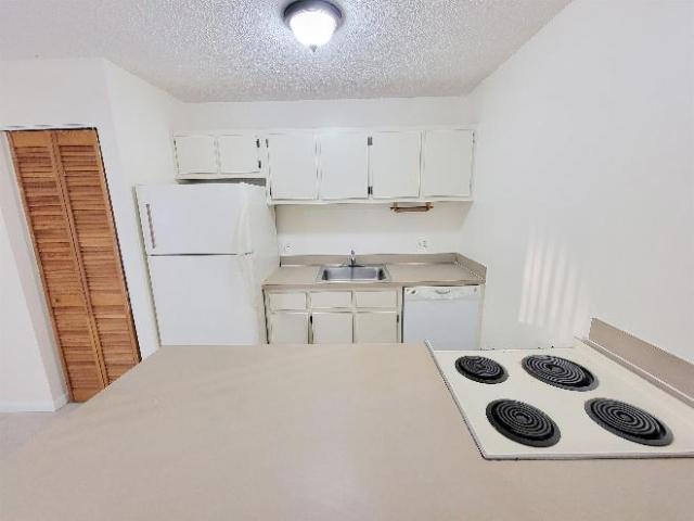 1 Br, 1 bath, Townhouse/Brownstone/RowHouse 1798 My Place