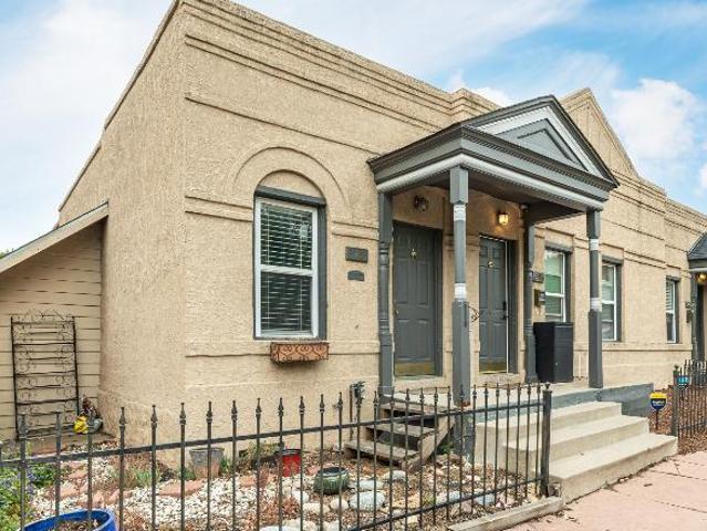 1 Br, 1 bath, Townhouse/Brownstone/RowHouse 2482 W Argyle Place