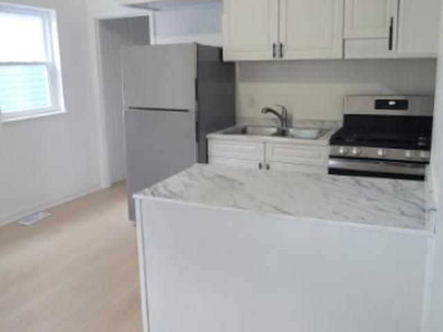 1 Br, 1 bath, Townhouse/Brownstone/RowHouse 2513 Youman Street