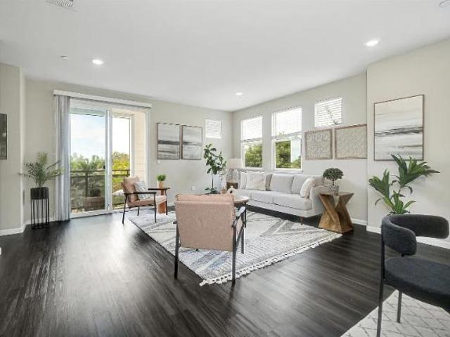 1 Br, 1 bath, Townhouse/Brownstone/RowHouse 26583 Greta Ln