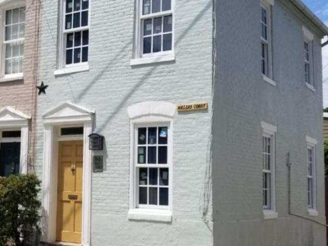 1 Br, 1 bath, Townhouse/Brownstone/RowHouse 312 Millers Court Ne