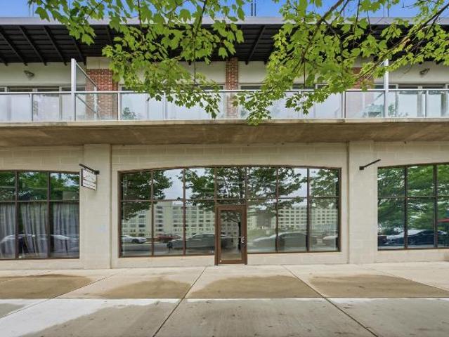 1 Br, 1 bath, Townhouse/Brownstone/RowHouse 333 Nelson Street Southwest