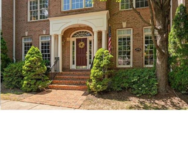 1 Br, 1 bath, Townhouse/Brownstone/RowHouse 3846 Farrcroft Green