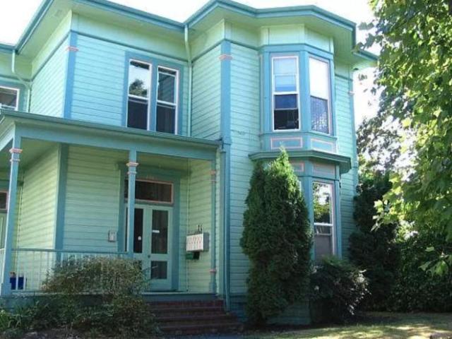 1 Br, 1 bath, Townhouse/Brownstone/RowHouse 446 East 12th Avenue 2