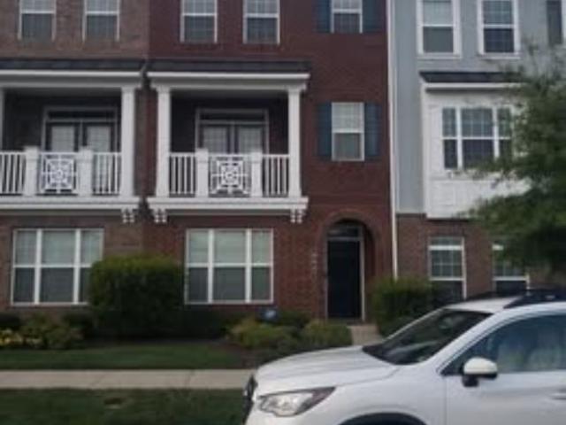 1 Br, 1 bath, Townhouse/Brownstone/RowHouse 4947 Settlers Market Blvd