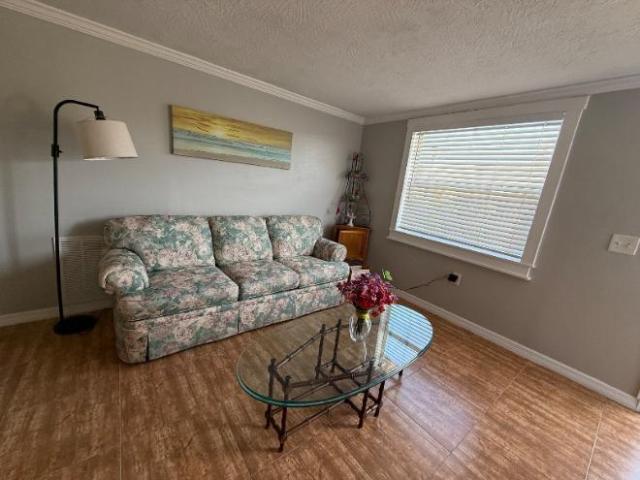 1 Br, 1 bath, Townhouse/Brownstone/RowHouse 4948_ Allner St