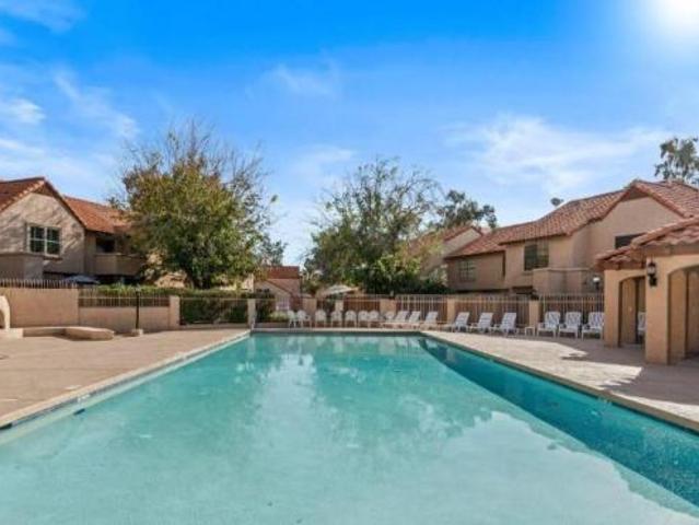 1 Br, 1 bath, Townhouse/Brownstone/RowHouse 4901 E Kelton Ln