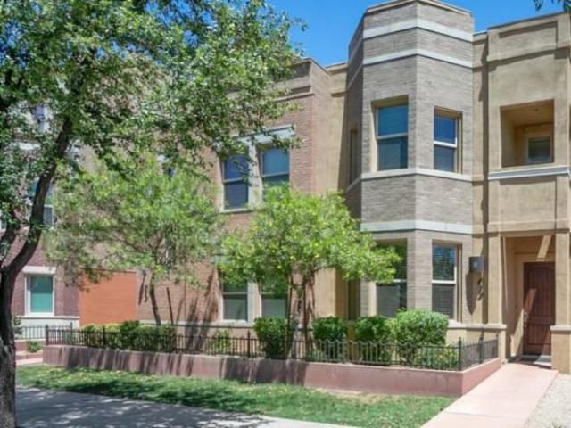 1 Br, 1 bath, Townhouse/Brownstone/RowHouse 617 S Roosevelt St